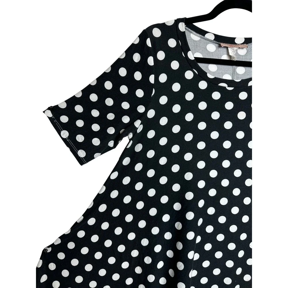 Karen-T Design | Tops | Karent Design Black White Polka Dot High Low ...